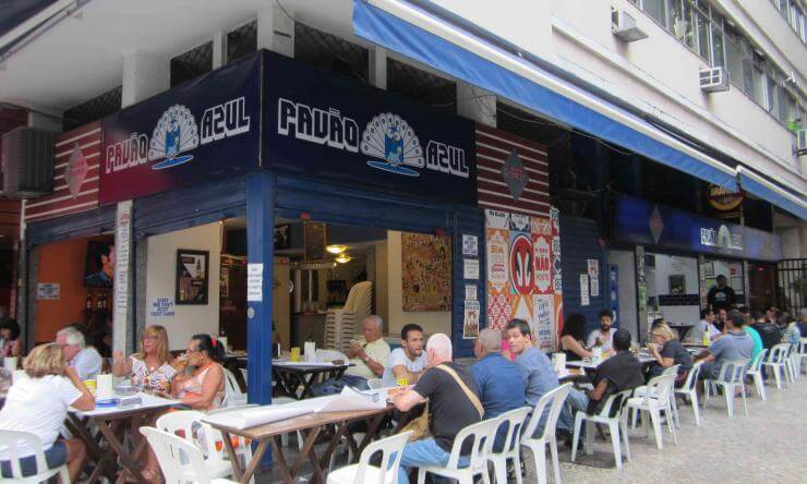 Bars in Copacabana - the favorite options for a night out